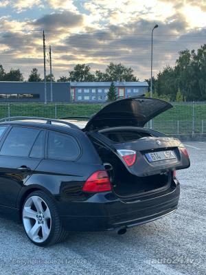 Black BMW 3 Series 2008 in Tallinn, with an engine capacity of 2.00 L and mileage of 260 thousand km for 4300 €, photo 14 on AUTOMOTO.COM.LV
