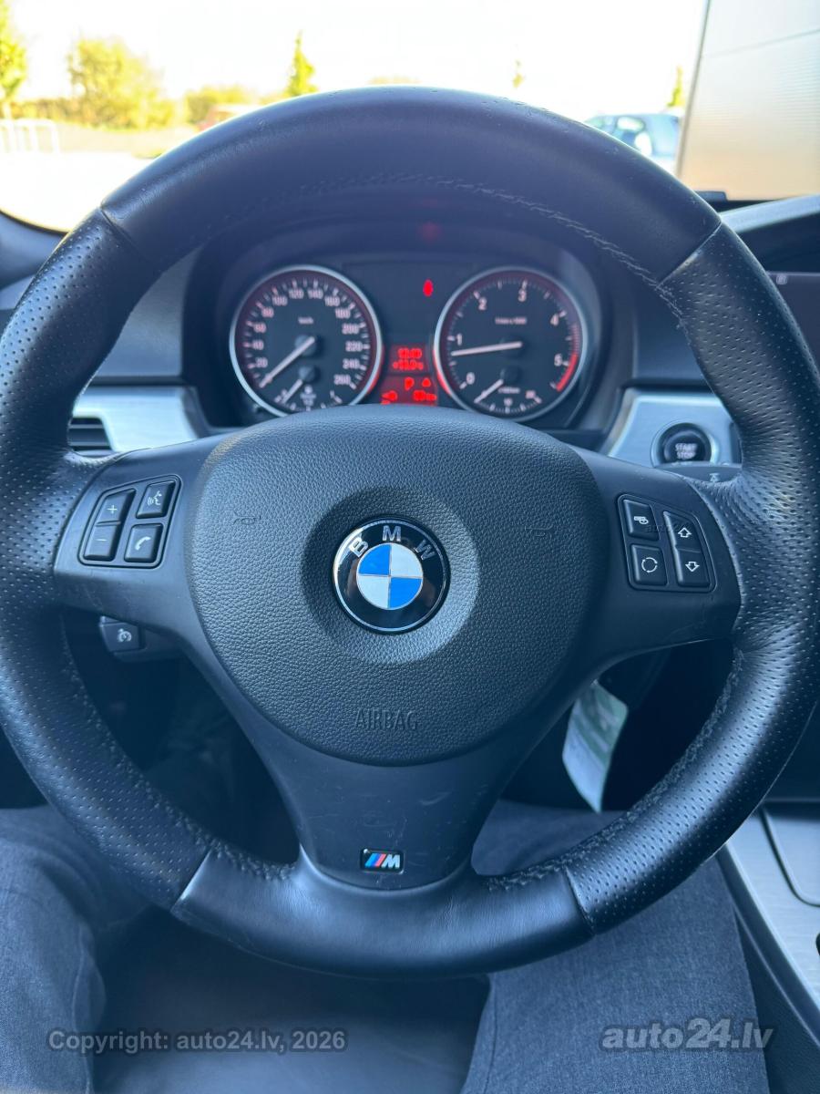 Melns BMW 3 Series 2008 Tartu, ar dzinēja tilpumu 3.00 L un nobraukumu 254 tūkst. km par 6990 €, foto 10 vietnē AUTOMOTO.COM.LV