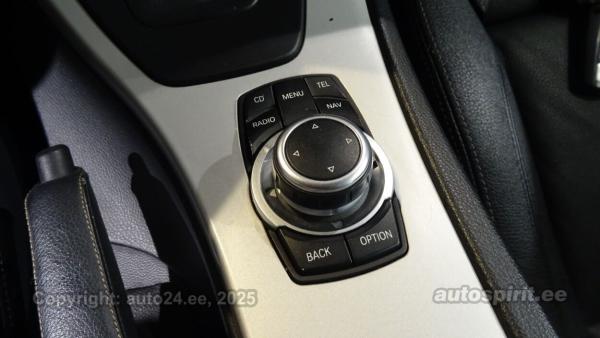 Black BMW 3 Series 2009 in Tallinn, with an engine capacity of 2.00 L and mileage of 274 thousand km for 6490 €, photo 11 on AUTOMOTO.COM.LV