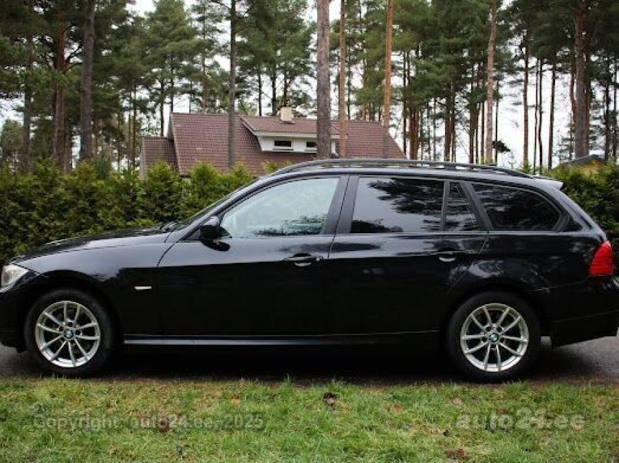 Melns BMW 3 Series 2009 Tallina, ar dzinēja tilpumu 2.00 L un nobraukumu 293 tūkst. km par 4599 €, foto 4 vietnē AUTOMOTO.COM.LV