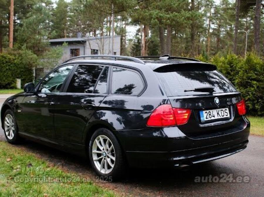 Melns BMW 3 Series 2009 Tallina, ar dzinēja tilpumu 2.00 L un nobraukumu 293 tūkst. km par 4599 €, foto 5 vietnē AUTOMOTO.COM.LV