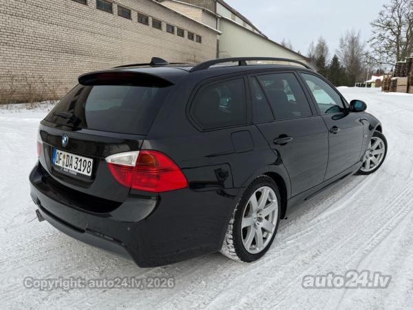 Black BMW 3 Series 2009 in Viljandi, with an engine capacity of 3.00 L and mileage of 252 thousand km for 6790 €, photo 4 on AUTOMOTO.COM.LV