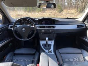 Melns BMW 3 Series 2009 Tallina, ar dzinēja tilpumu 2.00 L un nobraukumu 275 tūkst. km par 4990 €, foto 11 vietnē AUTOMOTO.COM.LV