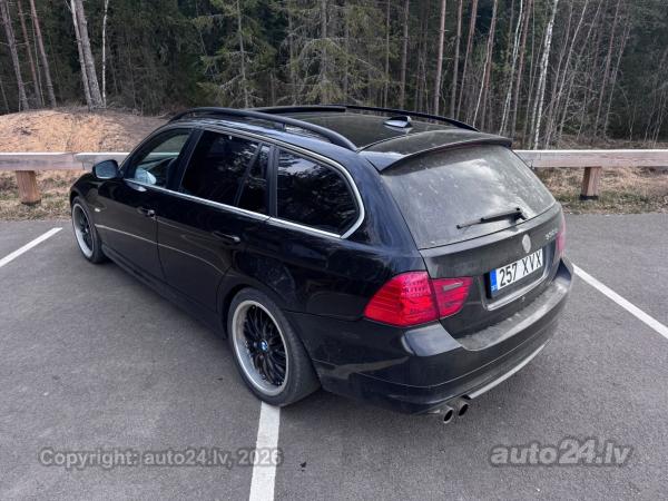 Melns BMW 3 Series 2009 Tallina, ar dzinēja tilpumu 3.00 L un nobraukumu 399 tūkst. km par 6499 €, foto 4 vietnē AUTOMOTO.COM.LV