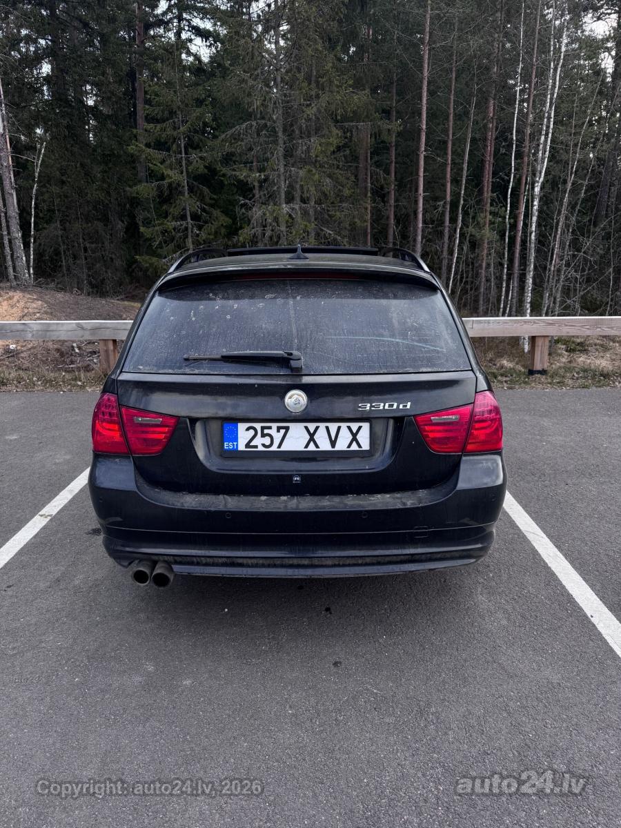 Melns BMW 3 Series 2009 Tallina, ar dzinēja tilpumu 3.00 L un nobraukumu 399 tūkst. km par 6499 €, foto 6 vietnē AUTOMOTO.COM.LV