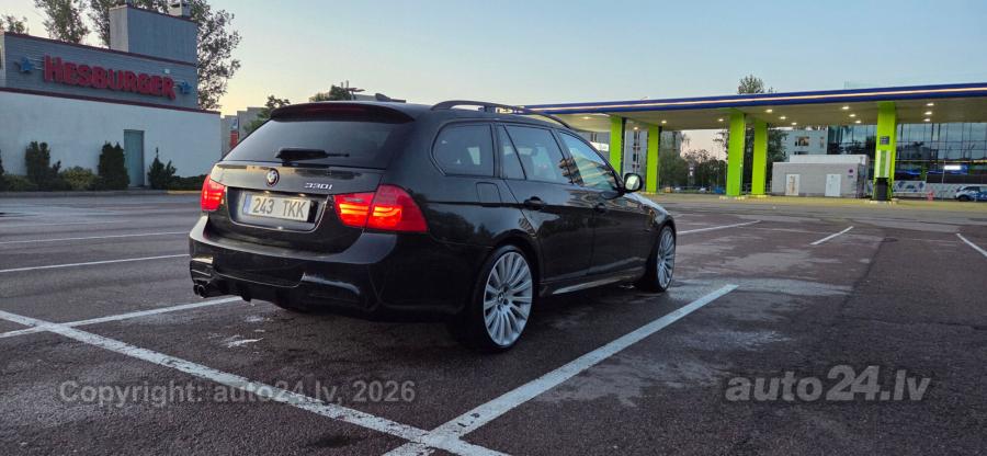 Melns BMW 3 Series 2009 Tallina, ar dzinēja tilpumu 3.00 L un nobraukumu 398 tūkst. km par 5500 €, foto 4 vietnē AUTOMOTO.COM.LV