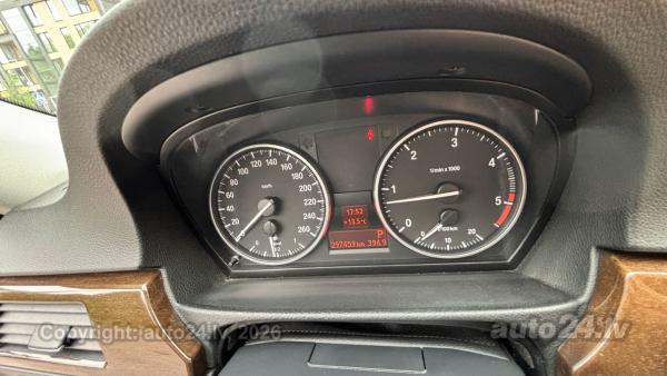 Черный БМВ 3 Серия 2009 в Таллин, объемом двигателя 2.00 л и пробегом 295 тыс. км за 4500 €, фото 7 на AUTOMOTO.COM.LV