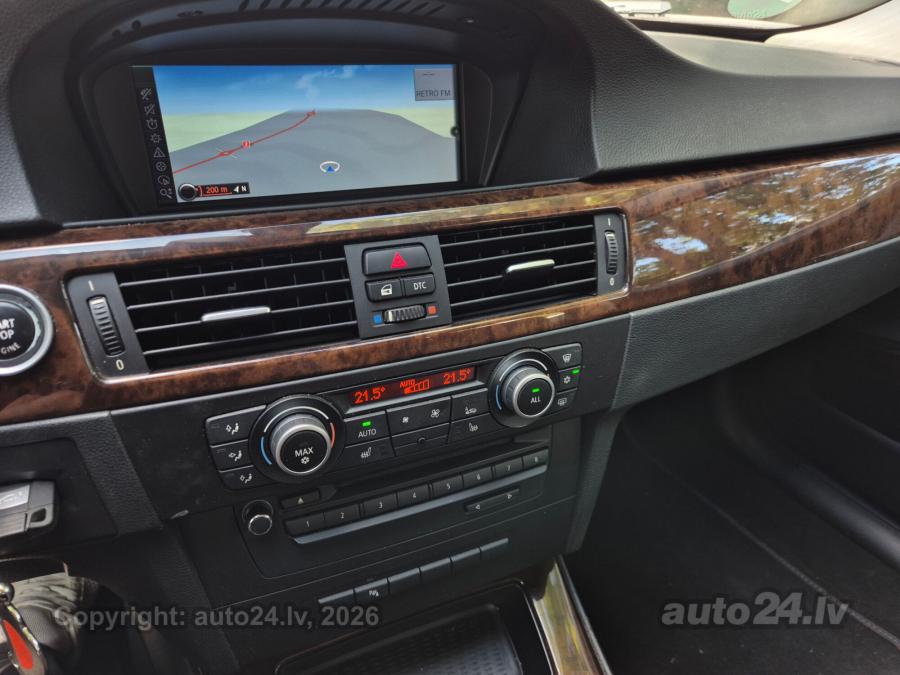 Melns BMW 3 Series 2009 Tartu, ar dzinēja tilpumu 3.00 L un nobraukumu 260 tūkst. km par 4990 €, foto 6 vietnē AUTOMOTO.COM.LV