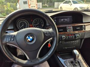 Melns BMW 3 Series 2009 Tartu, ar dzinēja tilpumu 3.00 L un nobraukumu 260 tūkst. km par 4990 €, foto 7 vietnē AUTOMOTO.COM.LV
