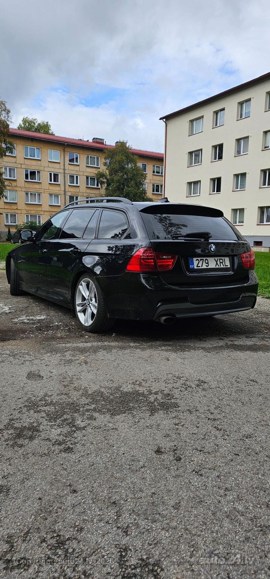 Melns BMW 3 Series 2009 Tallina, ar dzinēja tilpumu 2.00 L un nobraukumu 426 tūkst. km par 7000 €, foto 4 vietnē AUTOMOTO.COM.LV