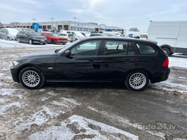 Melns BMW 3 Series 2010 Tartu, ar dzinēja tilpumu 2.00 L un nobraukumu 229 tūkst. km par 3900 €, foto 9 vietnē AUTOMOTO.COM.LV