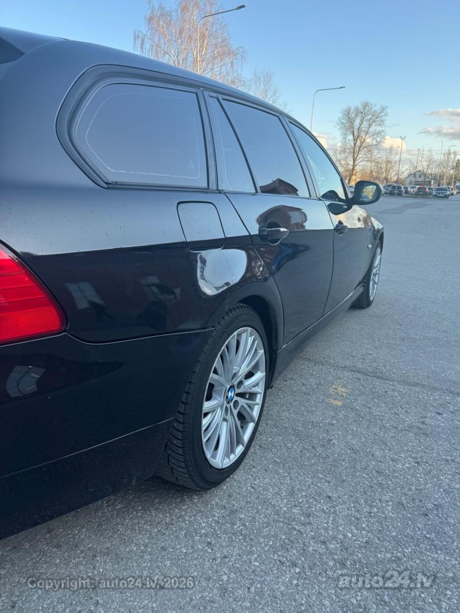 Black BMW 3 Series 2010 in Tartu, with an engine capacity of 2.00 L and mileage of 319 thousand km for 3350 €, photo 4 on AUTOMOTO.COM.LV