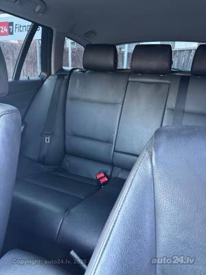 Black BMW 3 Series 2010 in Tartu, with an engine capacity of 2.00 L and mileage of 319 thousand km for 3350 €, photo 8 on AUTOMOTO.COM.LV