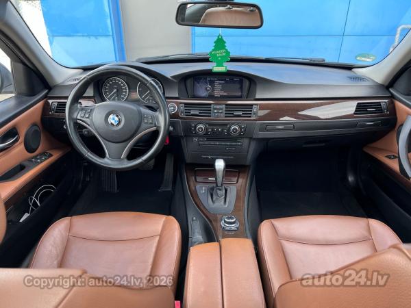 Black BMW 3 Series 2010 in Tallinn, with an engine capacity of 2.00 L and mileage of 296 thousand km for 5790 €, photo 8 on AUTOMOTO.COM.LV