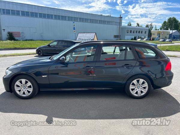Melns BMW 3 Series 2010 Tartu, ar dzinēja tilpumu 2.00 L un nobraukumu 199 tūkst. km par 4200 €, foto 8 vietnē AUTOMOTO.COM.LV