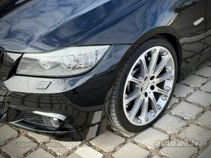 Melns BMW 3 Series 2010 Tallina, ar dzinēja tilpumu 3.00 L un nobraukumu 213 tūkst. km par 16500 €, foto 12 vietnē AUTOMOTO.COM.LV