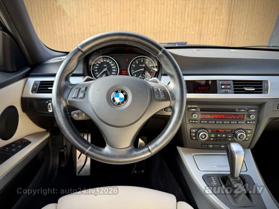 Melns BMW 3 Series 2010 Tallina, ar dzinēja tilpumu 3.00 L un nobraukumu 213 tūkst. km par 16500 €, foto 20 vietnē AUTOMOTO.COM.LV