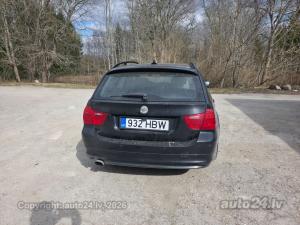 Melns BMW 3 Series 2010 Tallina, ar dzinēja tilpumu 2.00 L un nobraukumu 239 tūkst. km par 4500 €, foto 5 vietnē AUTOMOTO.COM.LV