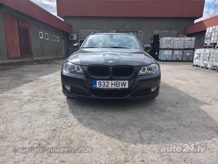 Melns BMW 3 Series 2010 Tallina, ar dzinēja tilpumu 2.00 L un nobraukumu 239 tūkst. km par 4500 €, foto 7 vietnē AUTOMOTO.COM.LV