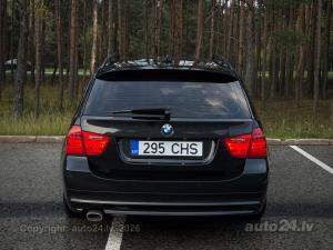 Melns BMW 3 Series 2010 Tallina, ar dzinēja tilpumu 2.00 L un nobraukumu 240 tūkst. km par 6300 €, foto 6 vietnē AUTOMOTO.COM.LV