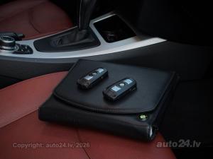 Melns BMW 3 Series 2010 Tallina, ar dzinēja tilpumu 2.00 L un nobraukumu 240 tūkst. km par 6300 €, foto 23 vietnē AUTOMOTO.COM.LV