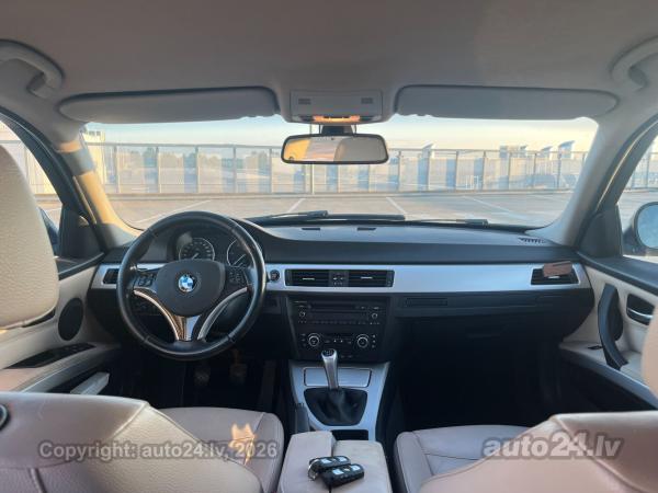 БМВ 3 Серия 2010 в Таллин на AUTOMOTO.COM.LV Черный БМВ 3 Серия 2010 в Таллин, объемом двигателя 2.00 л и пробегом 365 тыс. км за 4799 €, фото 6 на AUTOMOTO.COM.LV