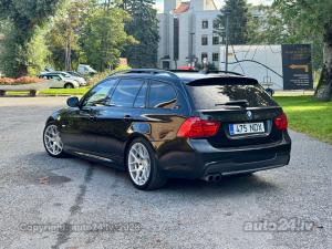 Black BMW 3 Series 2010 in Tallinn, with an engine capacity of 3.00 L and mileage of 299 thousand km for 10900 €, photo 9 on AUTOMOTO.COM.LV