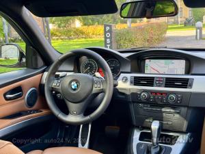 Black BMW 3 Series 2010 in Tallinn, with an engine capacity of 3.00 L and mileage of 299 thousand km for 10900 €, photo 37 on AUTOMOTO.COM.LV