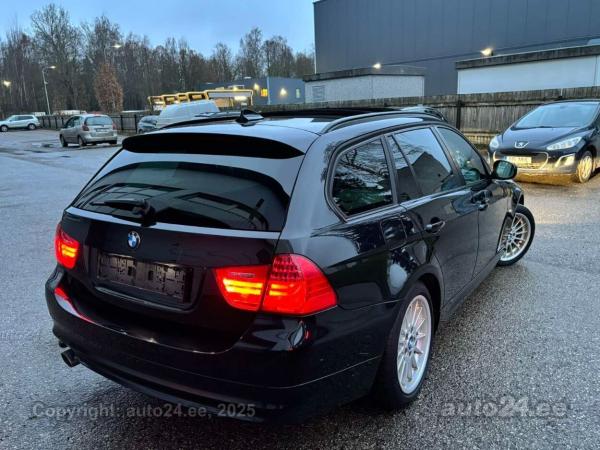 Melns BMW 3 Series 2011 Tartu, ar dzinēja tilpumu 2.00 L un nobraukumu 328 tūkst. km par 6590 €, foto 3 vietnē AUTOMOTO.COM.LV
