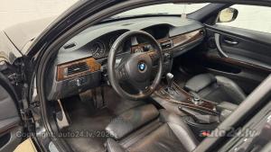 Melns BMW 3 Series 2011 Tallina, ar dzinēja tilpumu 3.00 L un nobraukumu 313 tūkst. km par 12500 €, foto 12 vietnē AUTOMOTO.COM.LV