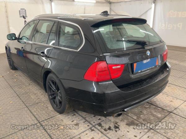 Black BMW 3 Series 2011 in Kuressaare, with an engine capacity of 2.00 L and mileage of 293 thousand km for 6995 €, photo 3 on AUTOMOTO.COM.LV