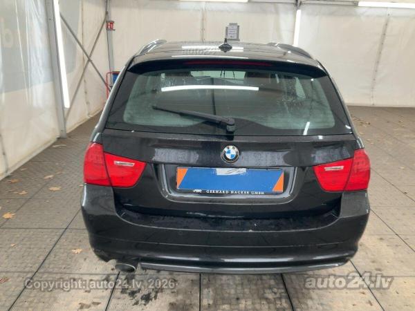 Black BMW 3 Series 2011 in Kuressaare, with an engine capacity of 2.00 L and mileage of 293 thousand km for 6995 €, photo 5 on AUTOMOTO.COM.LV