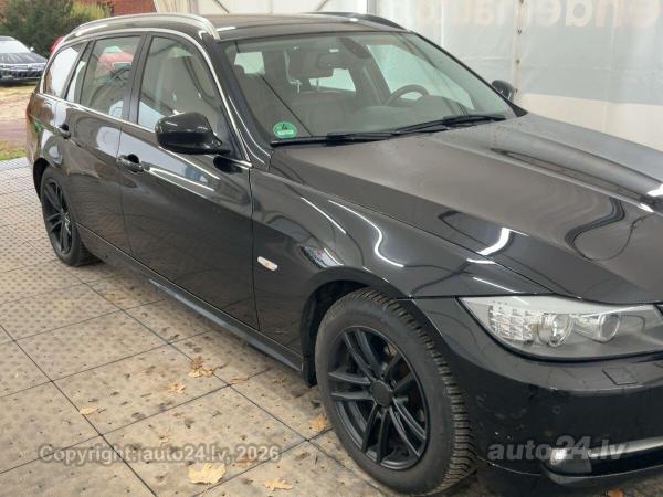 Black BMW 3 Series 2011 in Kuressaare, with an engine capacity of 2.00 L and mileage of 293 thousand km for 6995 €, photo 6 on AUTOMOTO.COM.LV