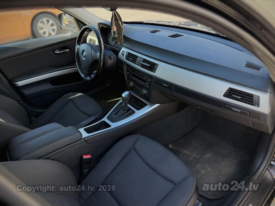 Melns BMW 3 Series 2011 Tartu, ar dzinēja tilpumu 2.00 L un nobraukumu 406 tūkst. km par 6000 €, foto 16 vietnē AUTOMOTO.COM.LV