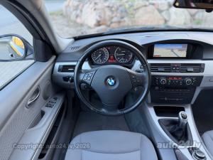 Black BMW 3 Series 2011 in Parnu, with an engine capacity of 2.00 L and mileage of 290 thousand km for 4700 €, photo 14 on AUTOMOTO.COM.LV