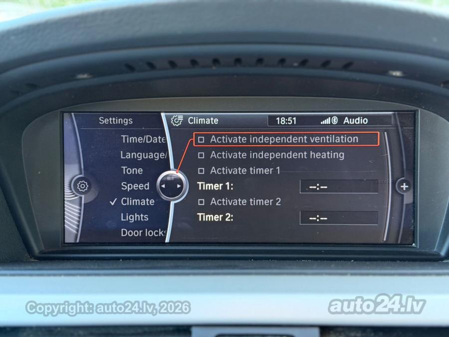 Black BMW 3 Series 2011 in Parnu, with an engine capacity of 2.00 L and mileage of 290 thousand km for 4700 €, photo 17 on AUTOMOTO.COM.LV