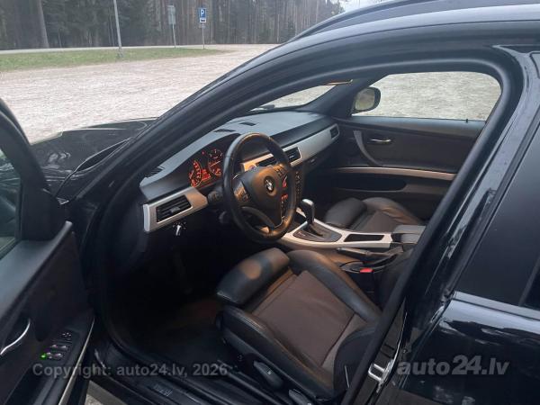 Melns BMW 3 Series 2011 Veru, ar dzinēja tilpumu 2.00 L un nobraukumu 367 tūkst. km par 5700 €, foto 4 vietnē AUTOMOTO.COM.LV