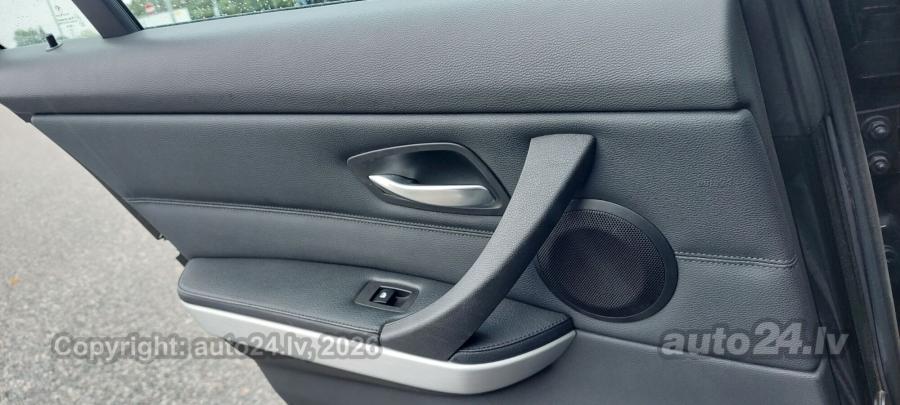 Melns BMW 3 Series 2011 Tallina, ar dzinēja tilpumu 2.00 L un nobraukumu 255 tūkst. km par 6900 €, foto 11 vietnē AUTOMOTO.COM.LV