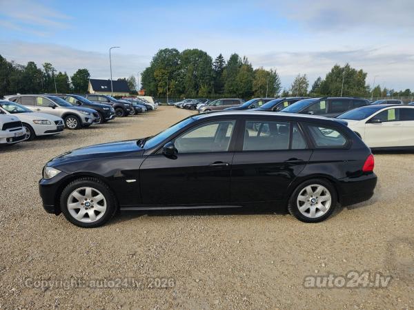 Melns BMW 3 Series 2011 Tartu, ar dzinēja tilpumu 2.00 L un nobraukumu 199 tūkst. km par 4900 €, foto 4 vietnē AUTOMOTO.COM.LV