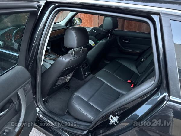 Melns BMW 3 Series 2012 Tallina, ar dzinēja tilpumu 3.00 L un nobraukumu 241 tūkst. km par 8399 €, foto 8 vietnē AUTOMOTO.COM.LV