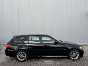 Black BMW 3 Series 2012 in Tartu, with an engine capacity of 2.00 L and mileage of 260 thousand km for 4999 €, photo 19 on AUTOMOTO.COM.LV
