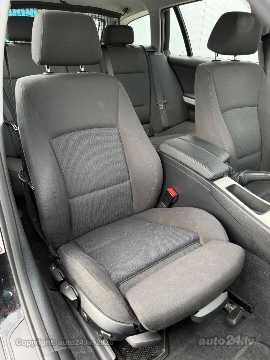 Black BMW 3 Series 2012 in Tartu, with an engine capacity of 2.00 L and mileage of 260 thousand km for 4999 €, photo 24 on AUTOMOTO.COM.LV