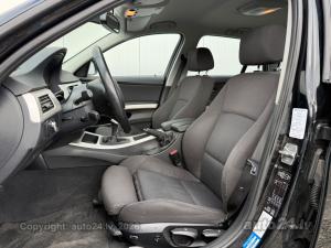 Black BMW 3 Series 2012 in Tartu, with an engine capacity of 2.00 L and mileage of 260 thousand km for 4999 €, photo 27 on AUTOMOTO.COM.LV