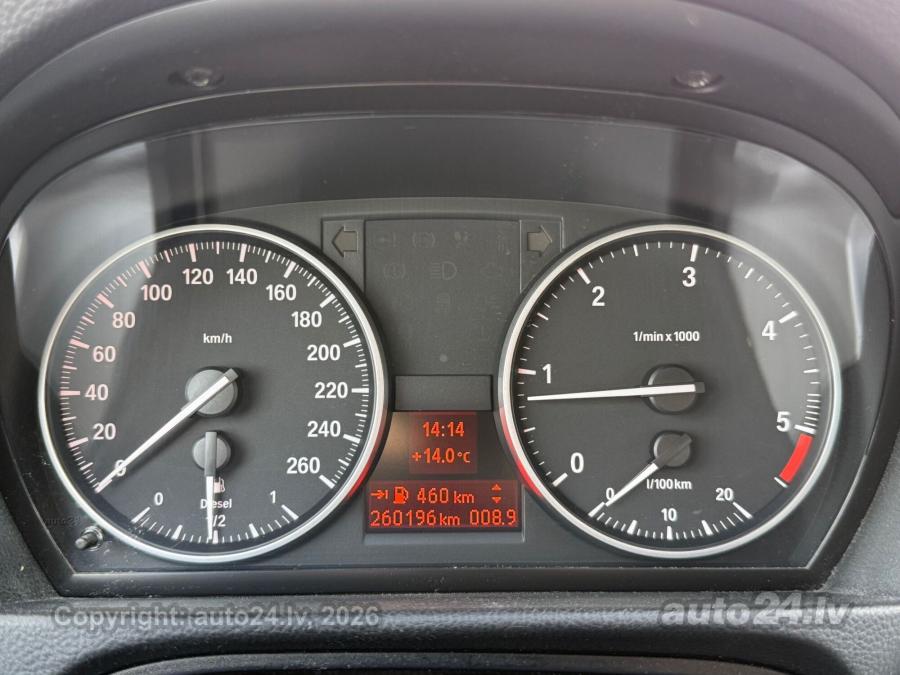 Black BMW 3 Series 2012 in Tartu, with an engine capacity of 2.00 L and mileage of 260 thousand km for 4999 €, photo 43 on AUTOMOTO.COM.LV