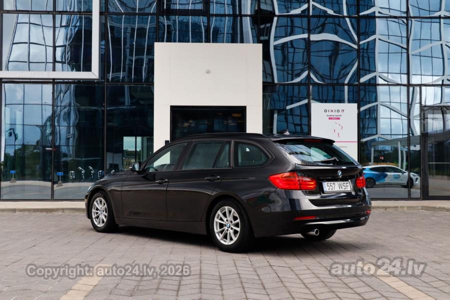 Black BMW 3 Series 2013 in Tallinn, with an engine capacity of 2.00 L and mileage of 214 thousand km for 10500 €, photo 7 on AUTOMOTO.COM.LV