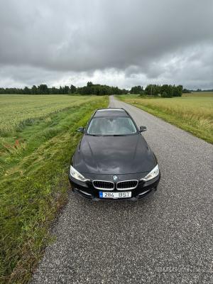 Melns BMW 3 Series 2013 Tallina, ar dzinēja tilpumu 2.00 L un nobraukumu 271 tūkst. km par 8999 €, foto 3 vietnē AUTOMOTO.COM.LV