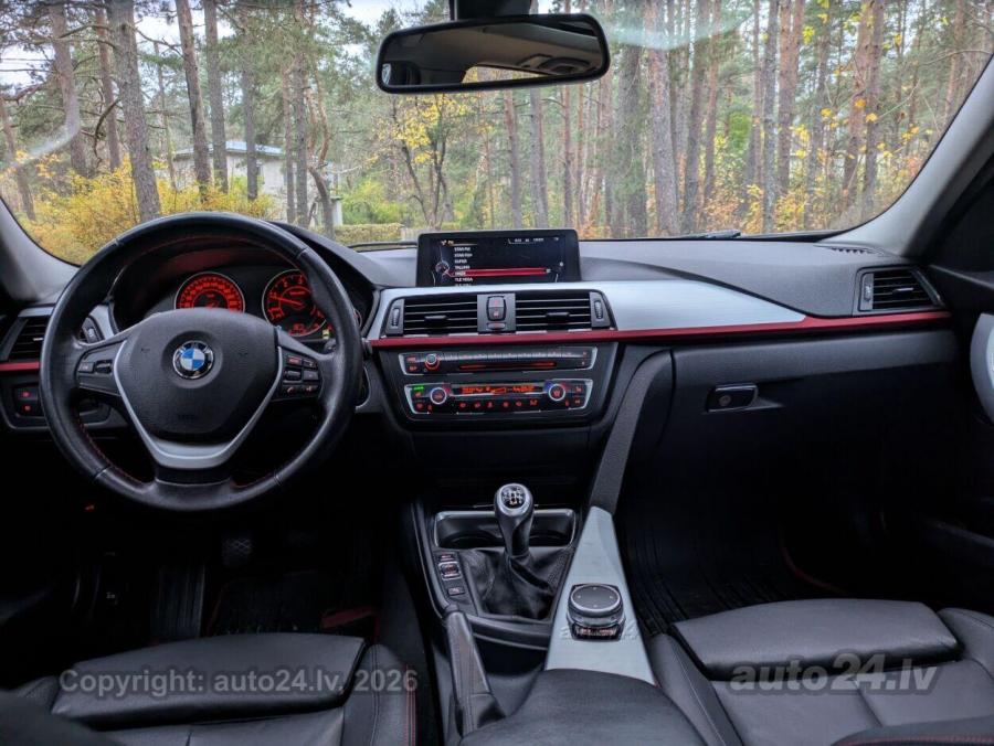 Melns BMW 3 Series 2014 Tallina, ar dzinēja tilpumu 2.00 L un nobraukumu 244 tūkst. km par 12000 €, foto 9 vietnē AUTOMOTO.COM.LV
