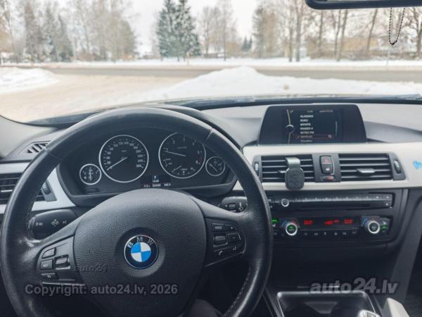 Melns BMW 3 Series 2014 Tallina, ar dzinēja tilpumu 2.00 L un nobraukumu 320 tūkst. km par 9000 €, foto 11 vietnē AUTOMOTO.COM.LV