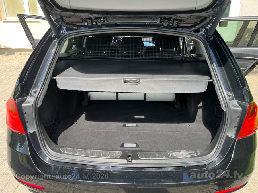Melns BMW 3 Series 2014 Tallina, ar dzinēja tilpumu 2.00 L un nobraukumu 325 tūkst. km par 9600 €, foto 7 vietnē AUTOMOTO.COM.LV