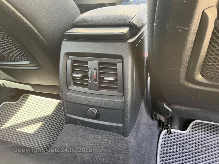 Melns BMW 3 Series 2014 Tallina, ar dzinēja tilpumu 2.00 L un nobraukumu 325 tūkst. km par 9600 €, foto 18 vietnē AUTOMOTO.COM.LV
